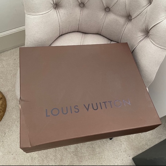 Louis Vuitton | Storage & Organization | Louis Vuitton Gift Box Large ...